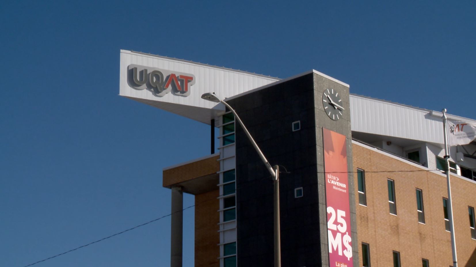 Étudiants étrangers : Les demandes d'admission explosent à l'UQAT - TVA ...