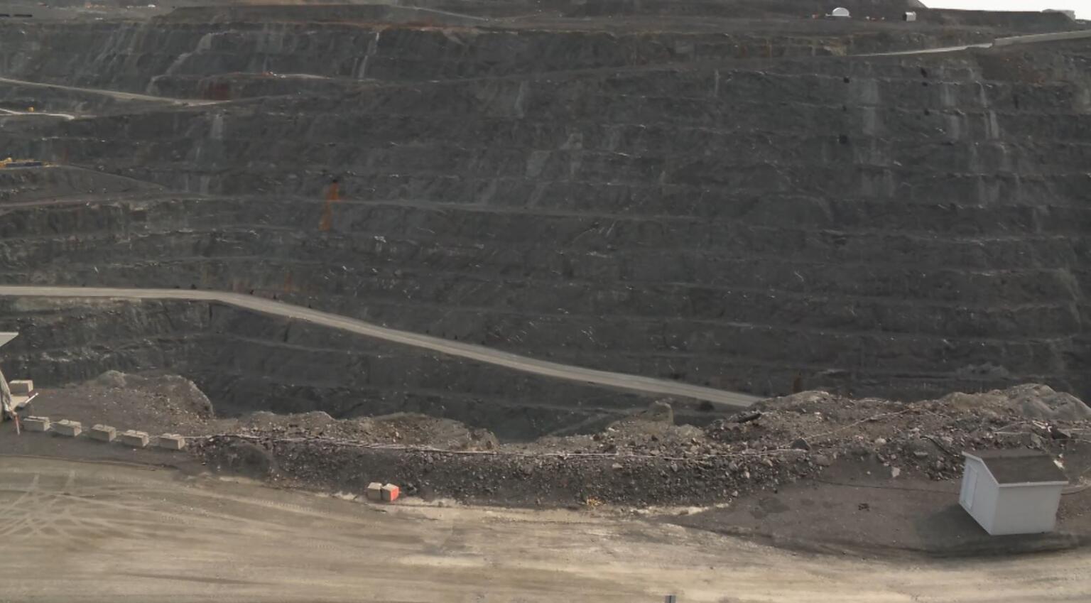 Fin de l'exploitation de la fosse Canadian Malartic - TVA Abitibi ...