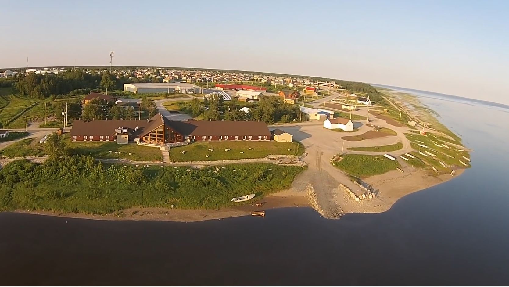 Feux de forêt : Des membres de Waskaganish à Rouyn-Noranda - TVA ...