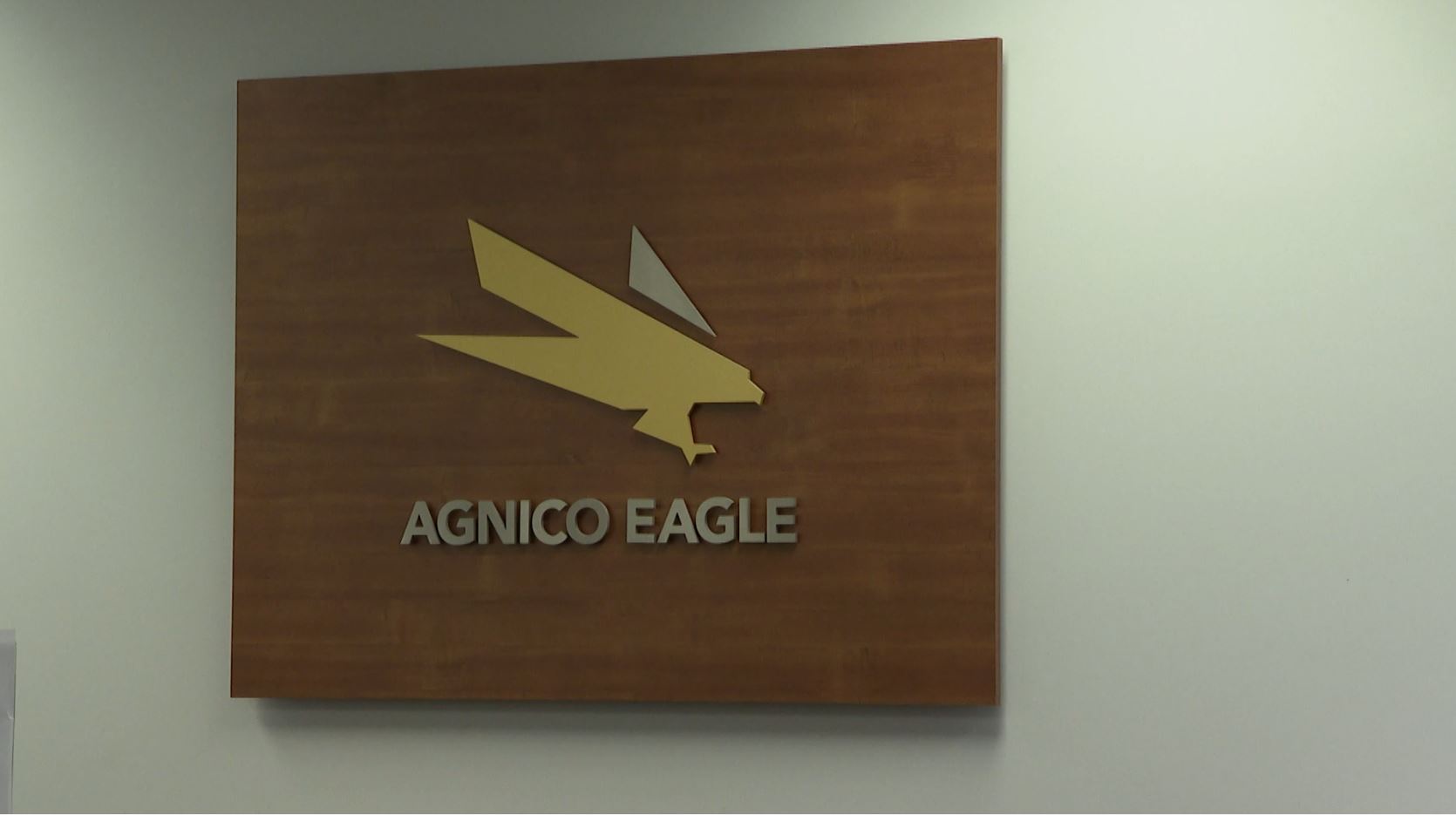 Agnico Eagle : Une entente qui ne passe pas à Winneway - TVA Abitibi ...